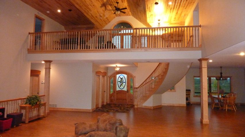Bayer Build Woodworks - Curved Stairs - StairGoddess